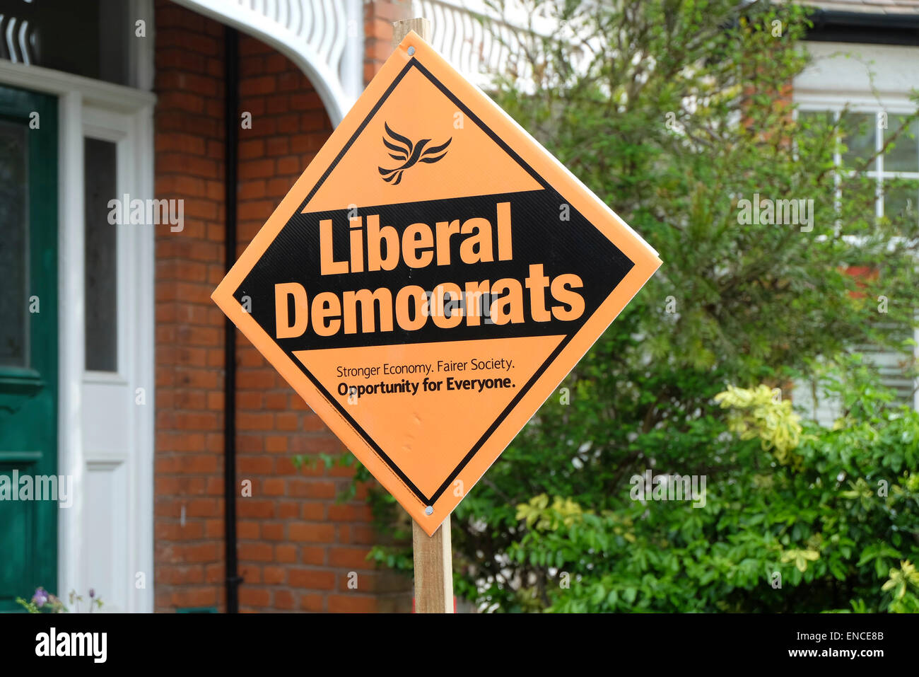 Vote liberal democrats hi-res stock photography and images - Alamy