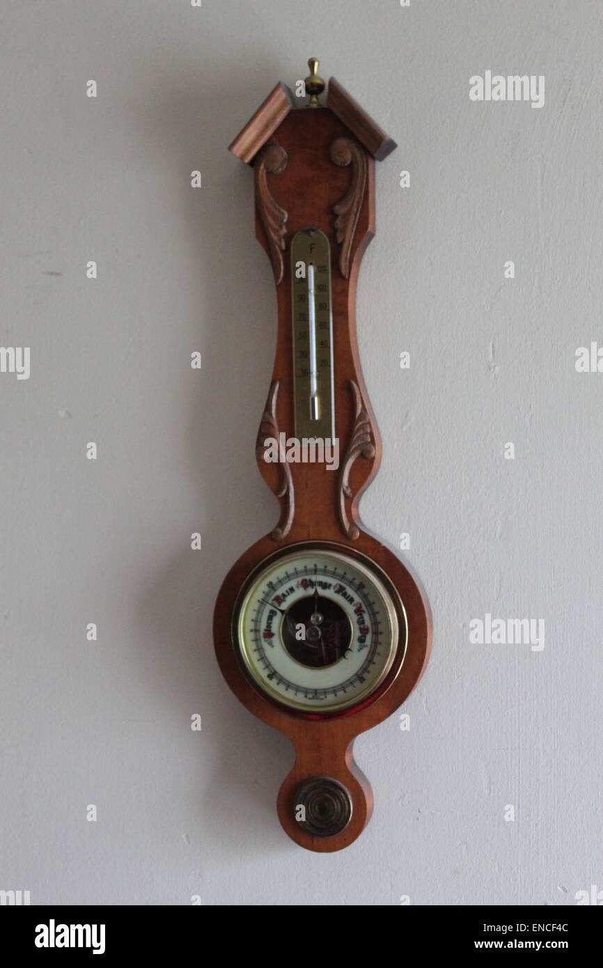 Gauge meter rating scale hi-res stock photography and images - Alamy