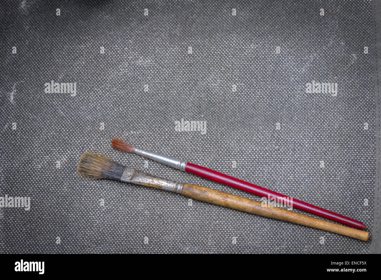 Grey paint brush hi-res stock photography and images - Alamy