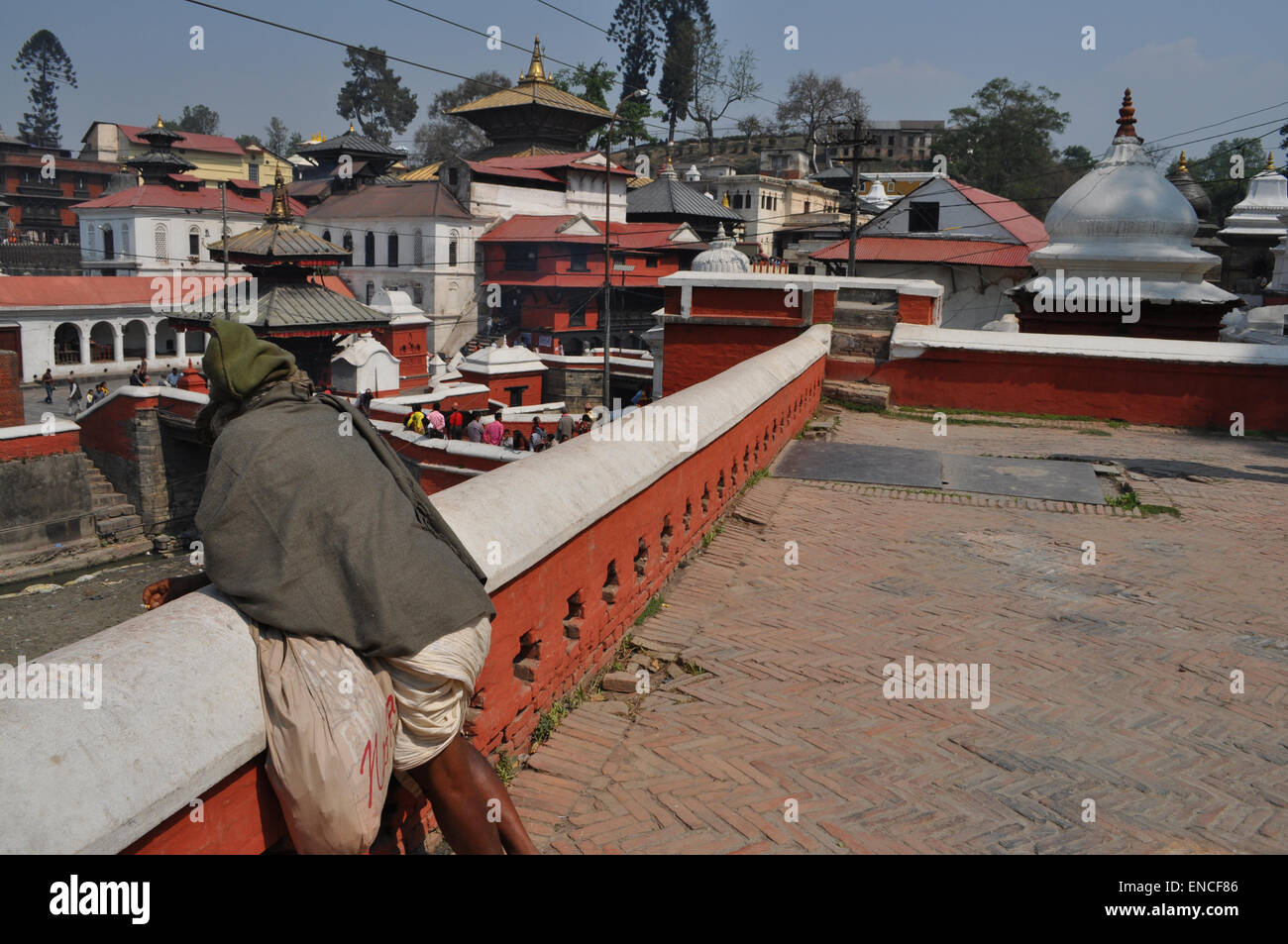 Bridge over bagmati river pashupatinath hi-res stock photography and ...
