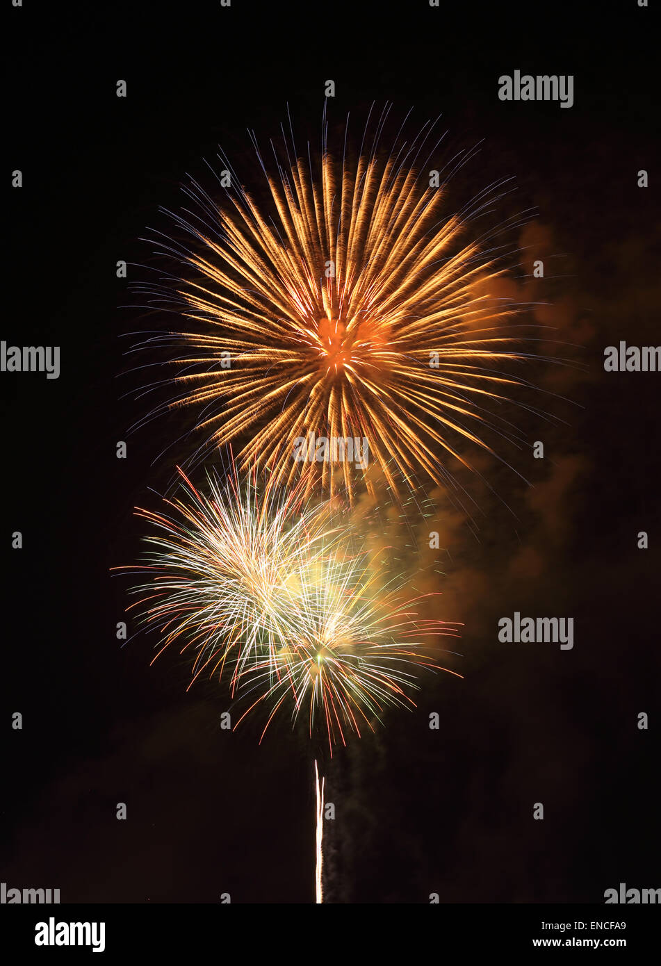 Beautiful fireworks over night sky hi-res stock photography and images ...