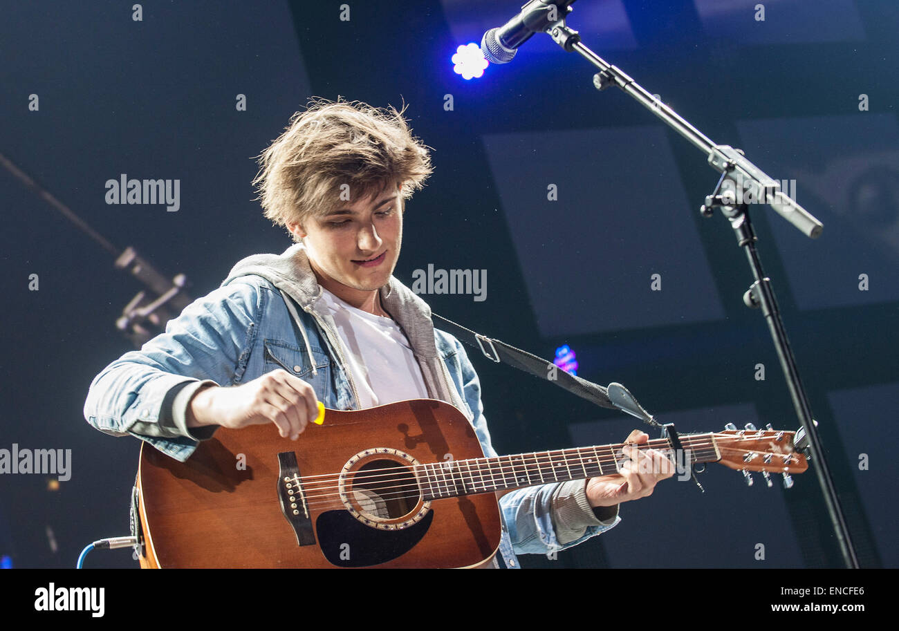 Berlin, Germany. 02nd May, 2015. Youtube star Chris Brenner sings in ...