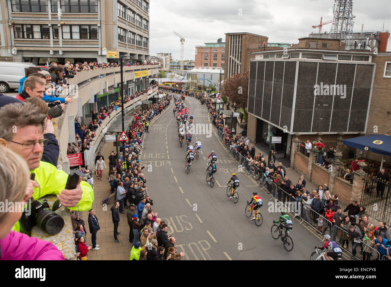Cycling's Tour de Yorkshire passes through York city center Stock Photo ...