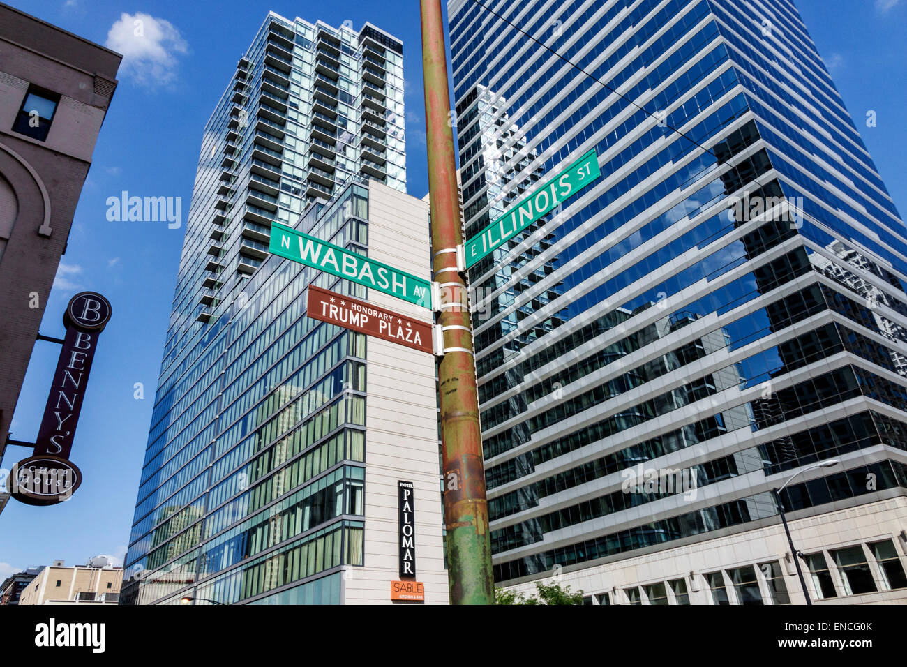 Chicago skyline from north avenue hi-res stock photography and images ...