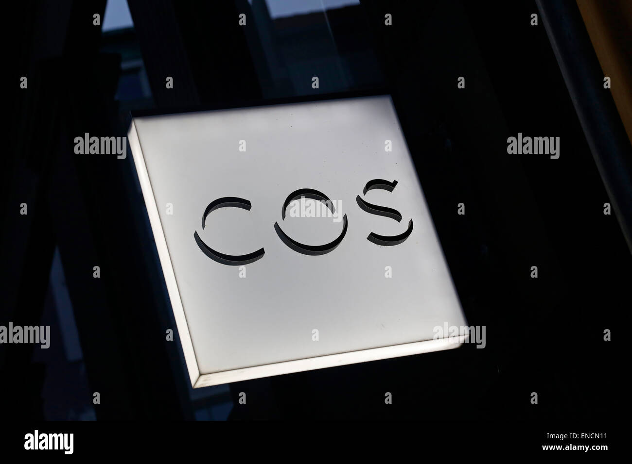 Cos logo hi-res stock photography and images - Alamy