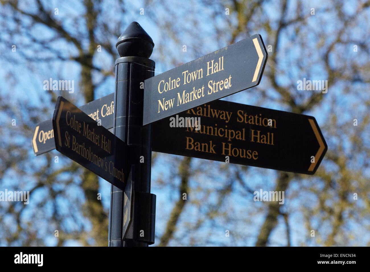 Destination signs hi-res stock photography and images - Alamy