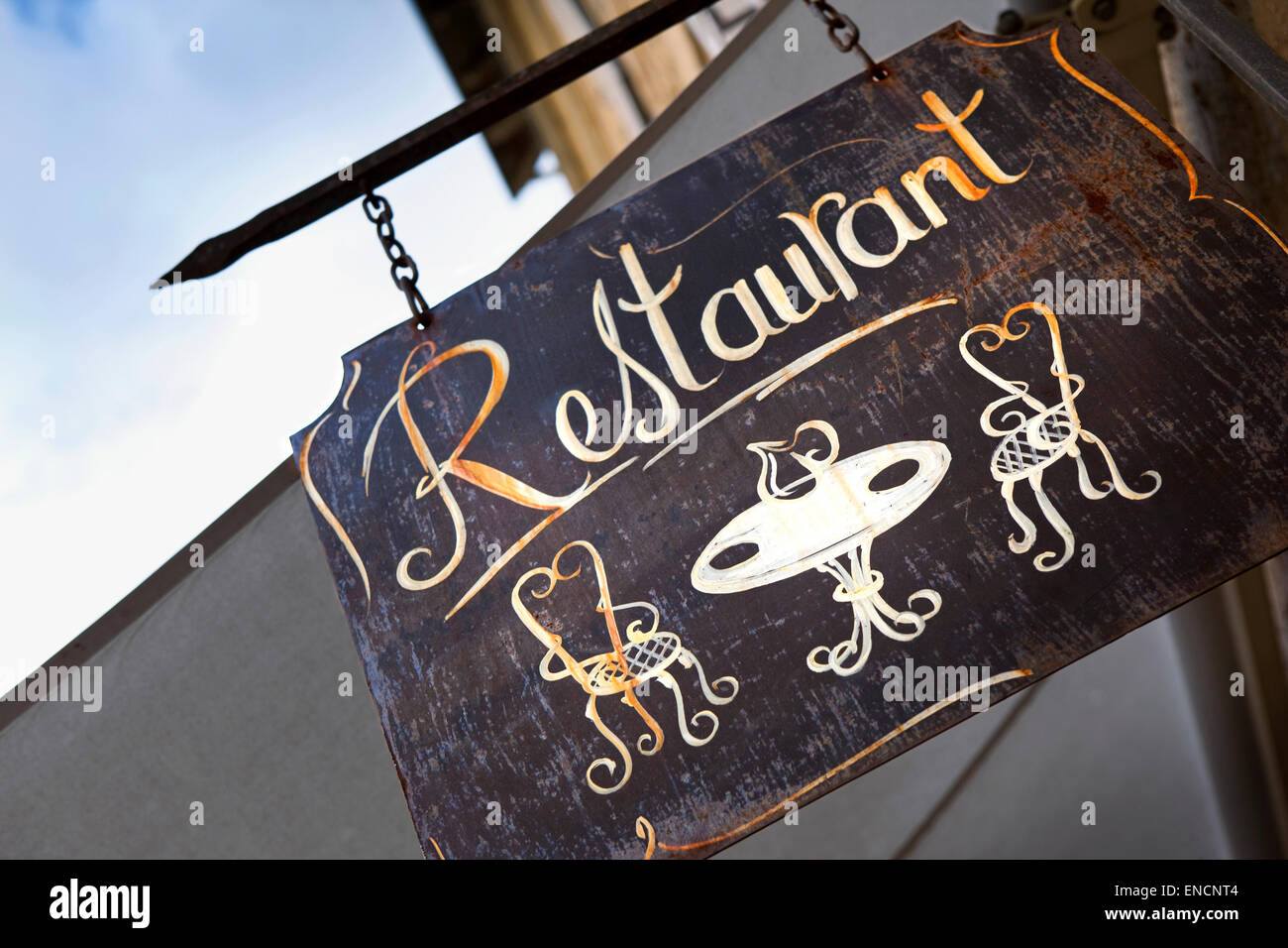 Old french bistro restaurant hi-res stock photography and images - Alamy