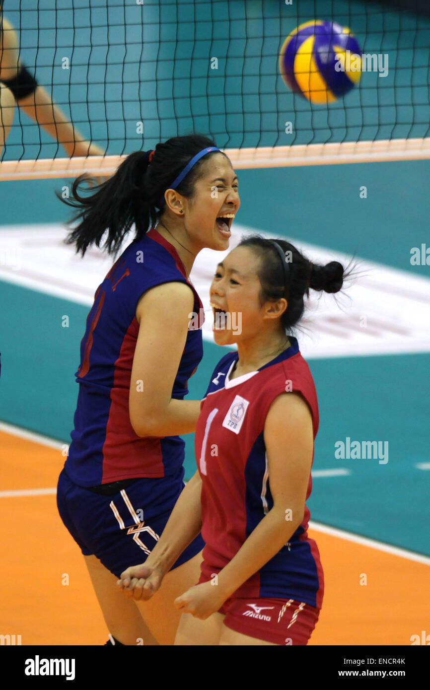 Pasig City, Philippines. 2nd May, 2015. Lai Xiang-Chen and Wu Ching-Ting (L) of Chinese Taipei ...