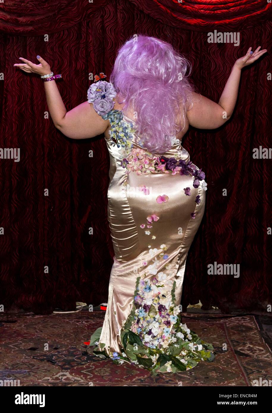 Marla singer hi-res stock photography and images - Alamy