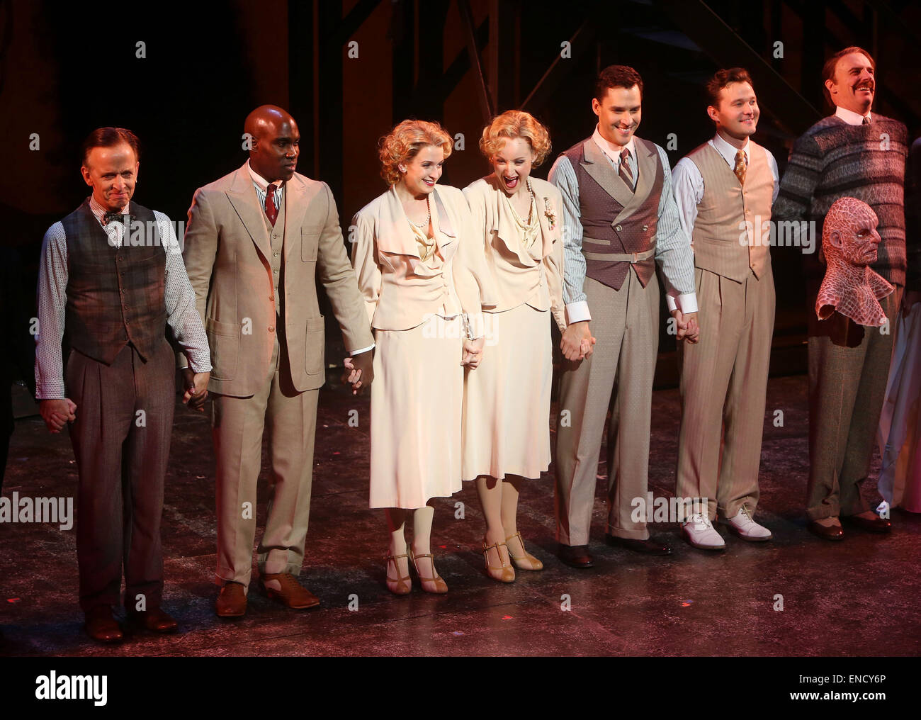 First Preview of Broadway's Side Show at the Str. James Theatre ...