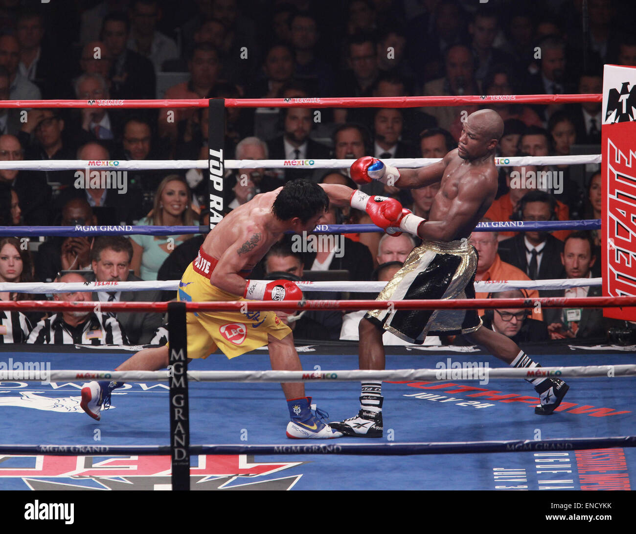 Las Vegas, Nevada, USA. 2nd May, 2015. Boxers Floyd Mayweather and ...