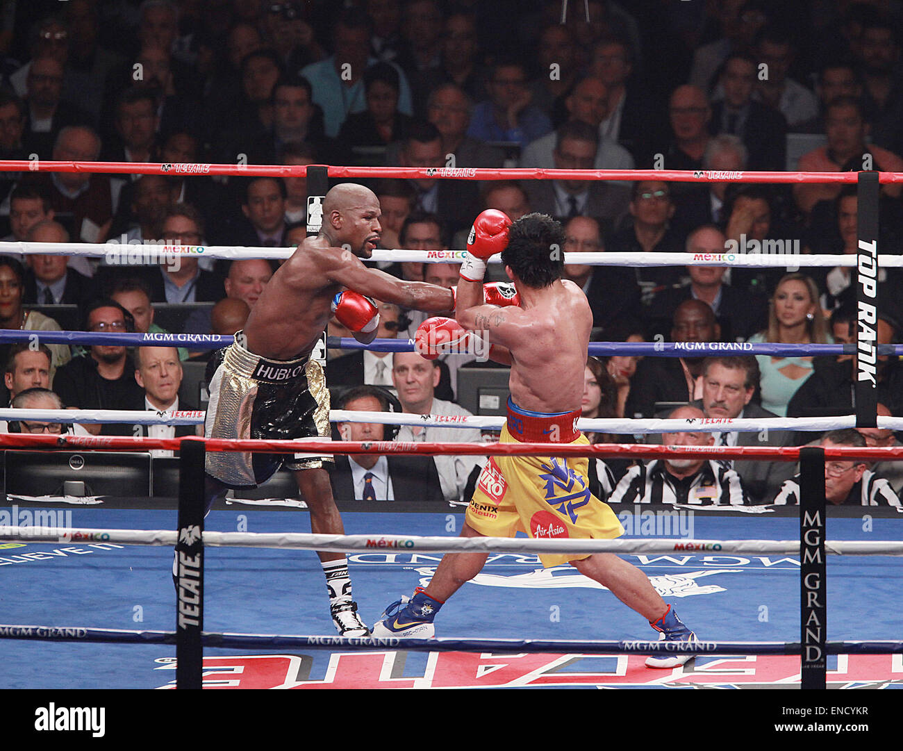 Las Vegas, Nevada, USA. 2nd May, 2015. Boxers Floyd Mayweather and ...