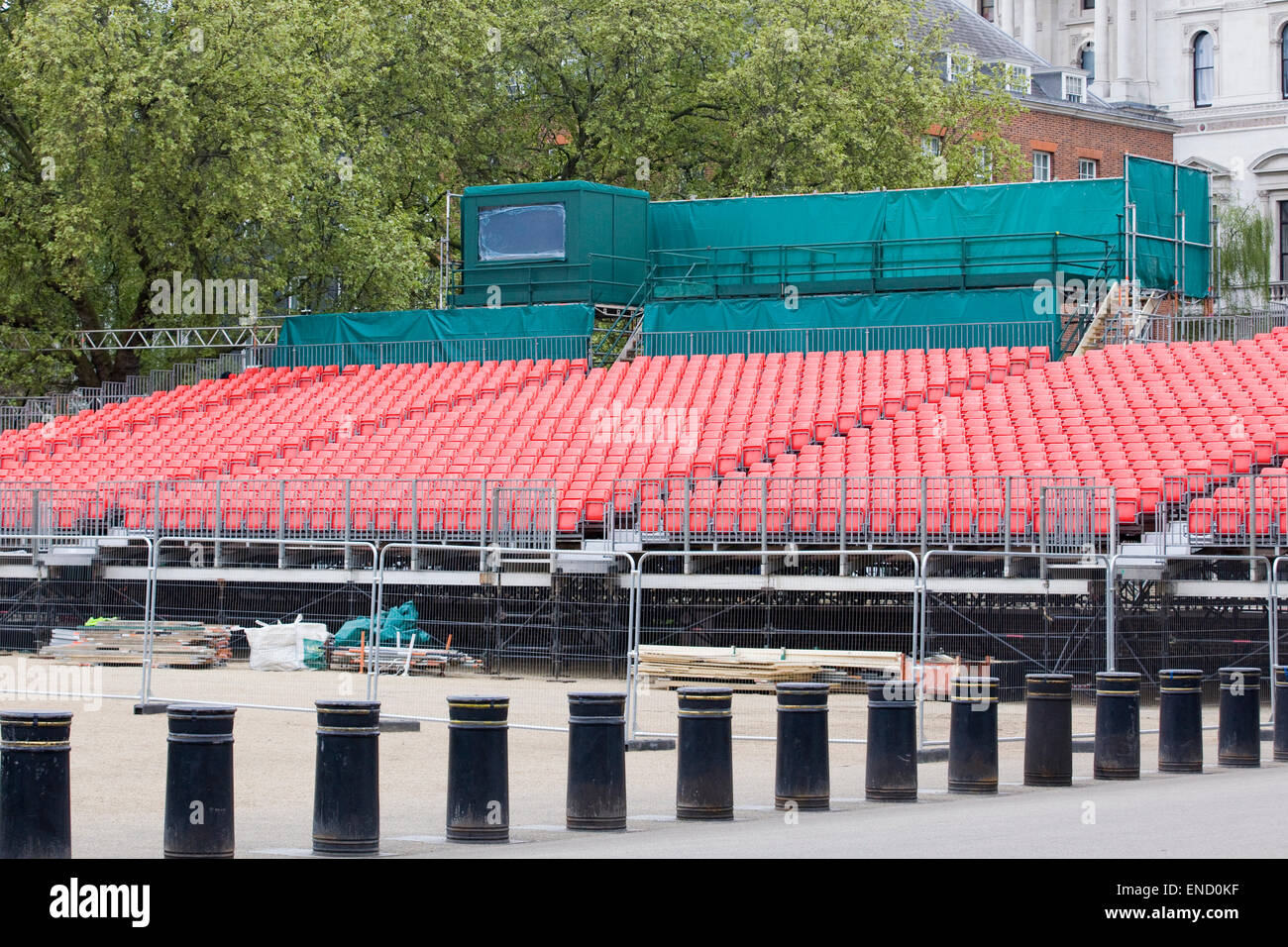 Temporary seating at horse guards parade hi-res stock photography and ...