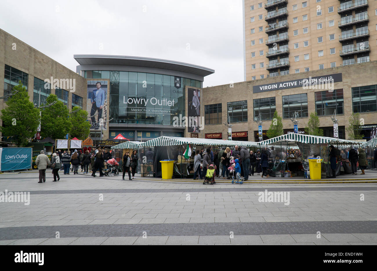 Lowry shopping centre hi-res stock photography and images - Alamy