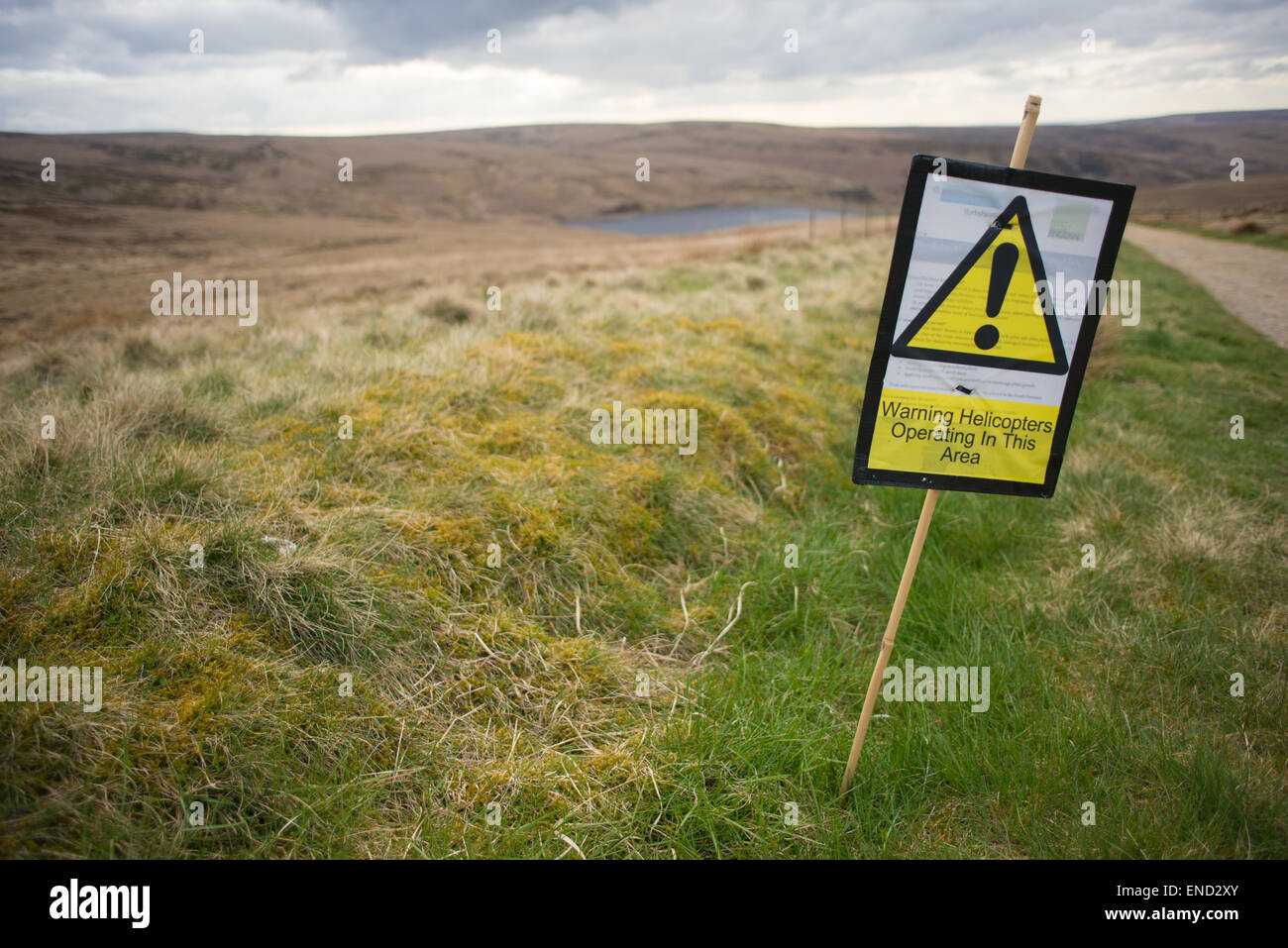 Helicopter warning sign hi-res stock photography and images - Alamy