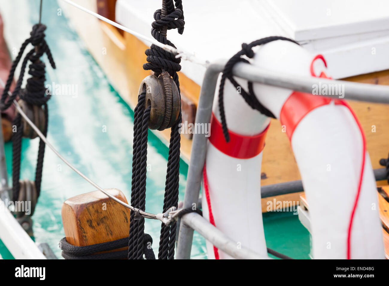 Rope handrail hi-res stock photography and images - Alamy