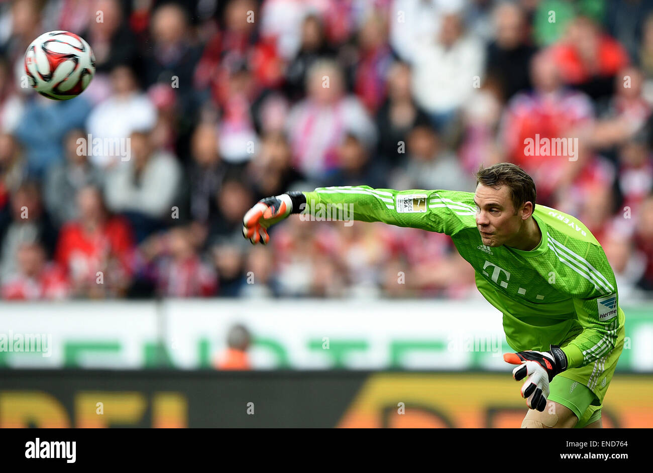 Leverkusen, Germany. 02nd May, 2015. Munich's goalkeeper Manuel Neuer ...