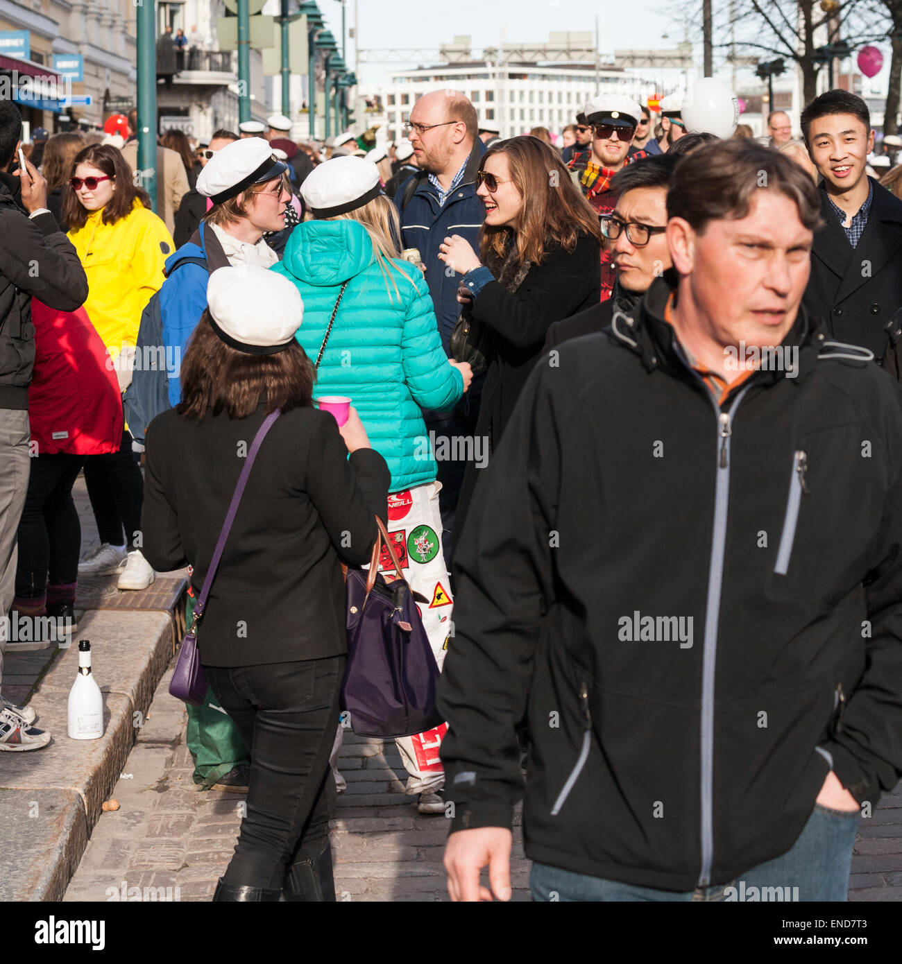 May day festival hi-res stock photography and images - Alamy