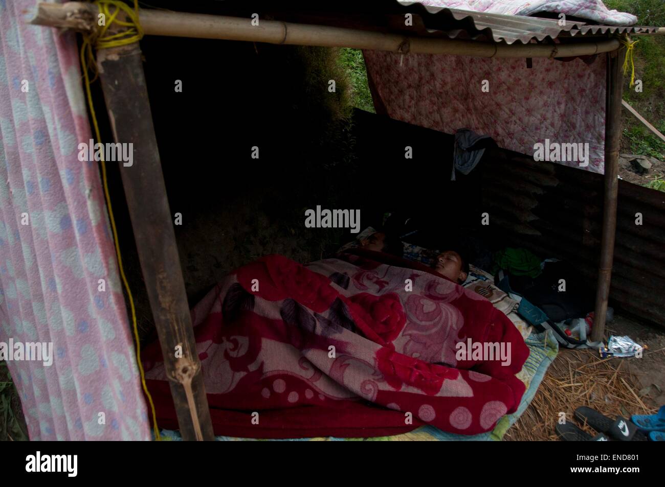 Collapsed tent hi-res stock photography and images - Alamy