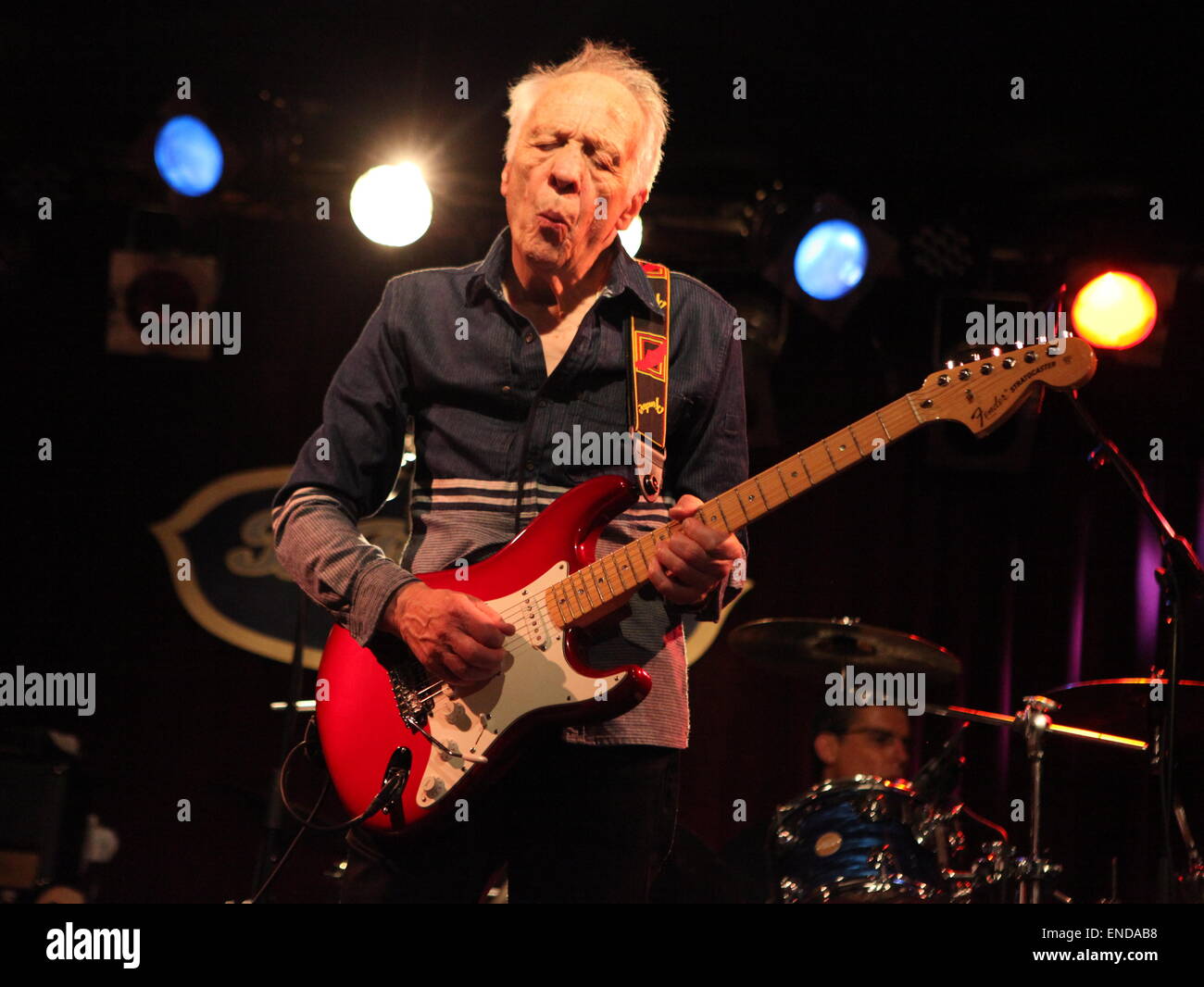 Robin Trower playing live at the B.B. King Bar and Grill Featuring ...