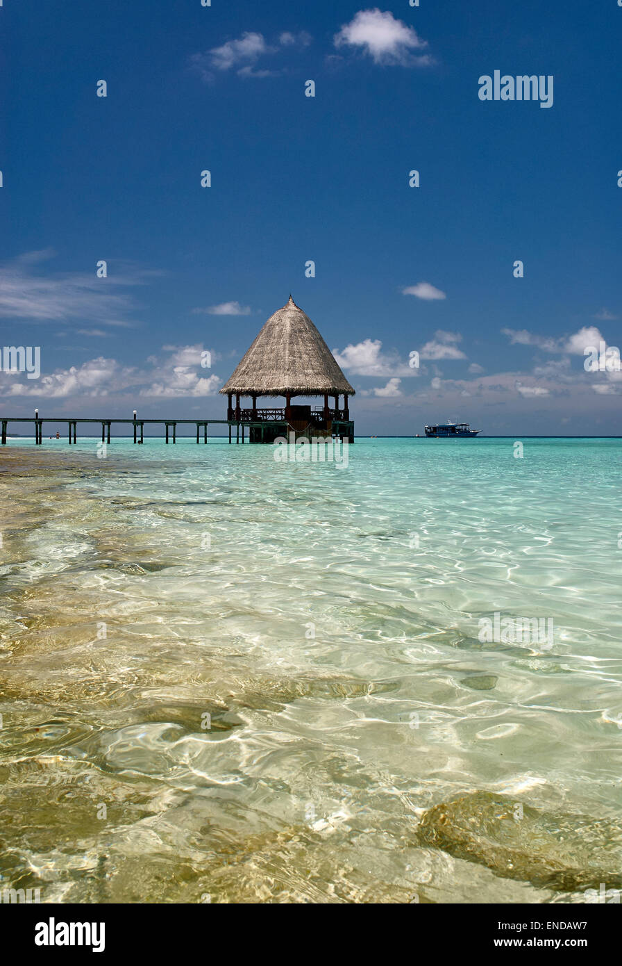 The beautiful Angaga Island in the Maldives Stock Photo - Alamy