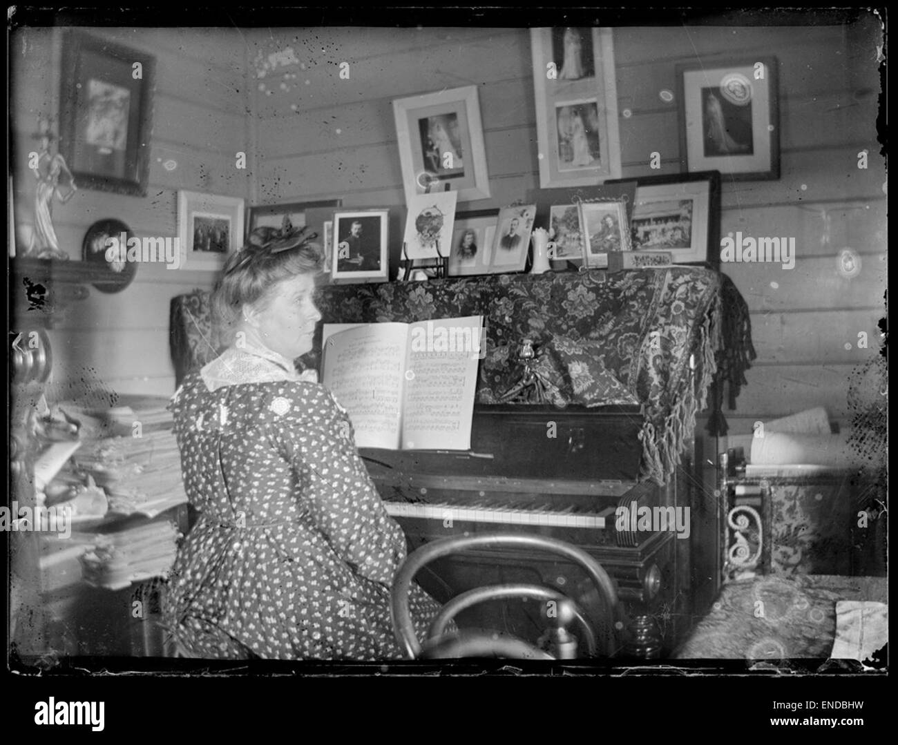 Abraham valentine Black and White Stock Photos & Images - Alamy