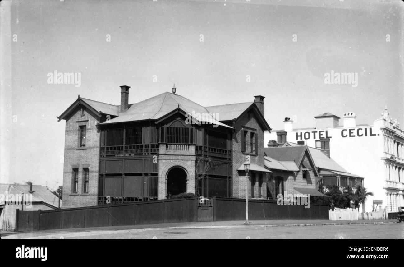 This image shows the residence of Dr. Lilian Cooper on George Street in ...