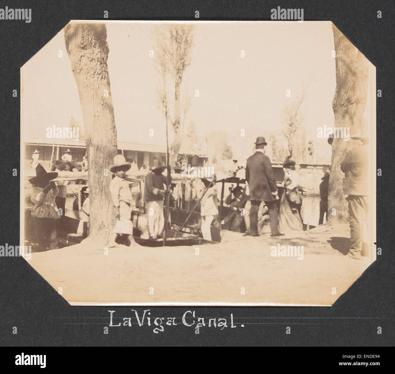 The La Viga Canal in Mexico City is a central waterway used by boats ...