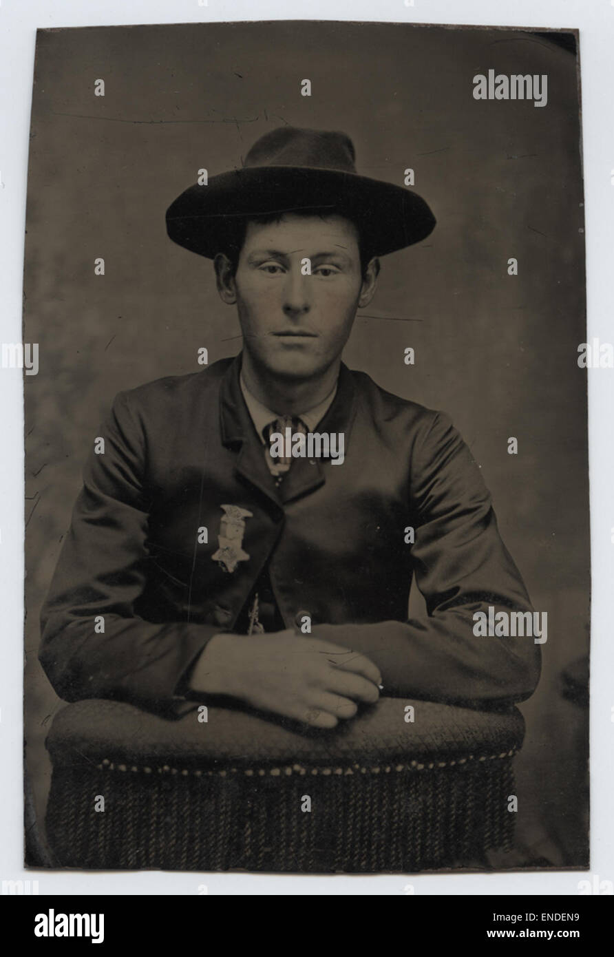 This photograph depicts a Civil War veteran proudly wearing a Grand ...