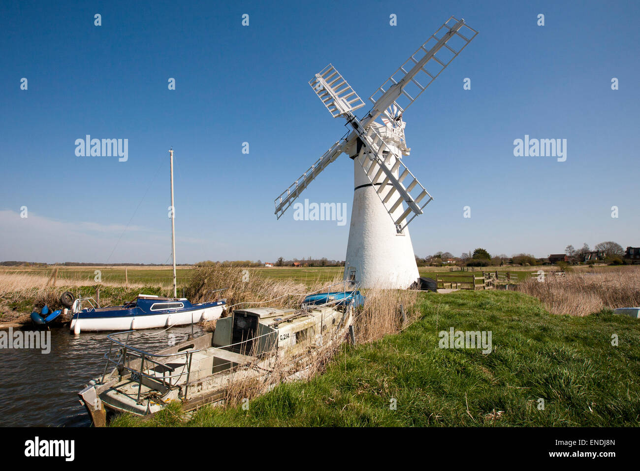 Thurne Mill Norfolk Broads Stock Photo - Alamy