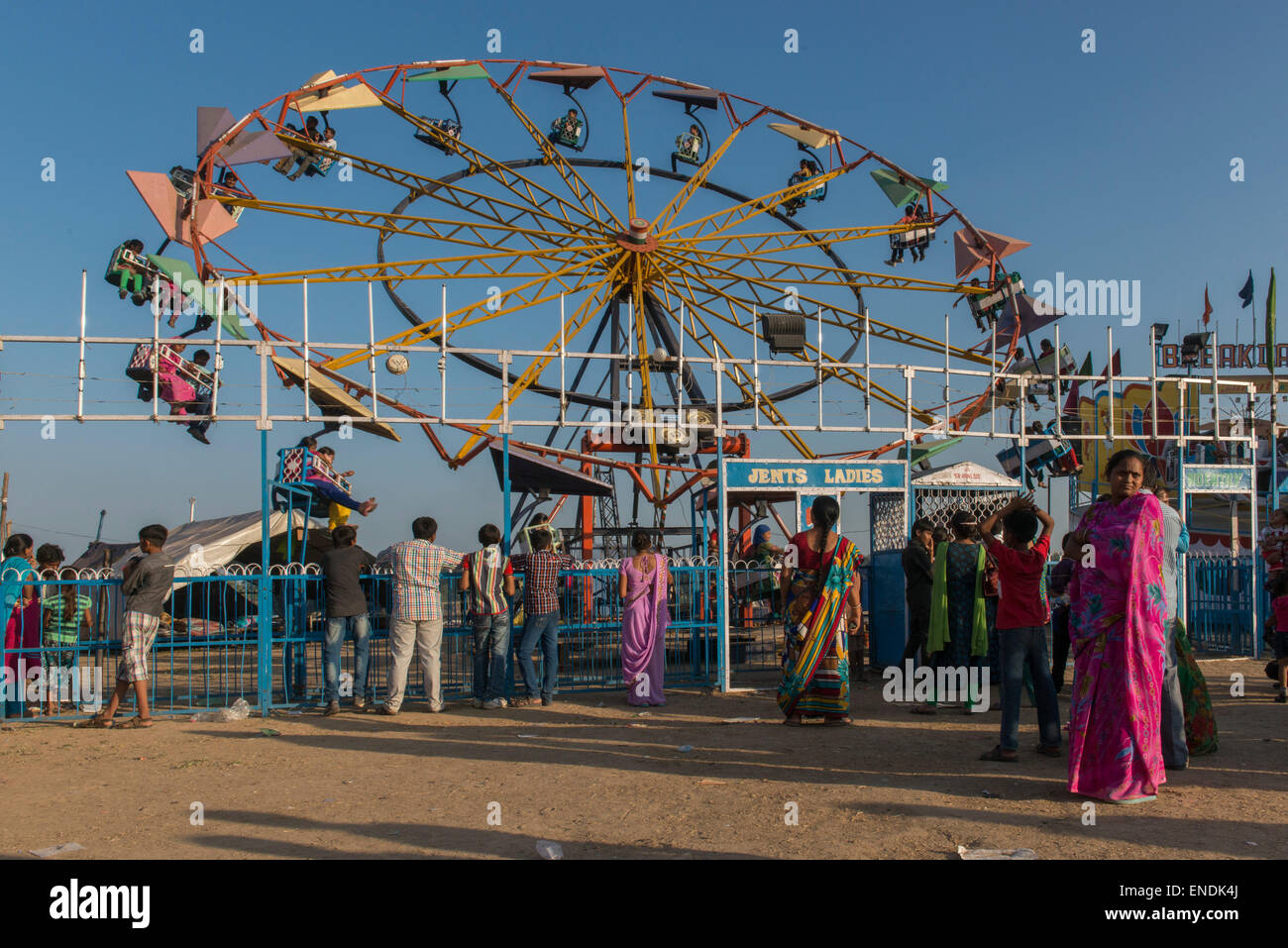 Ferris Wheel, Vautha Mela Stock Photo - Alamy