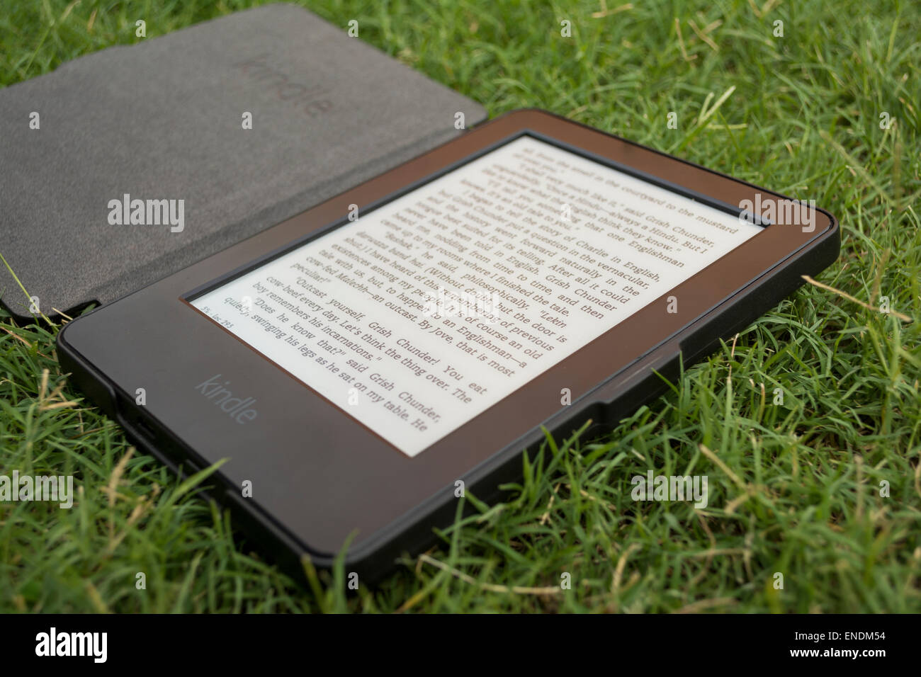Amazon kindle display hi-res stock photography and images - Alamy