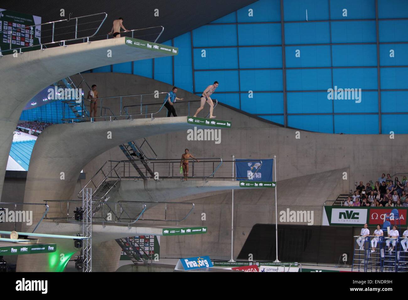 London aquatics centre diving platform hi-res stock photography and ...