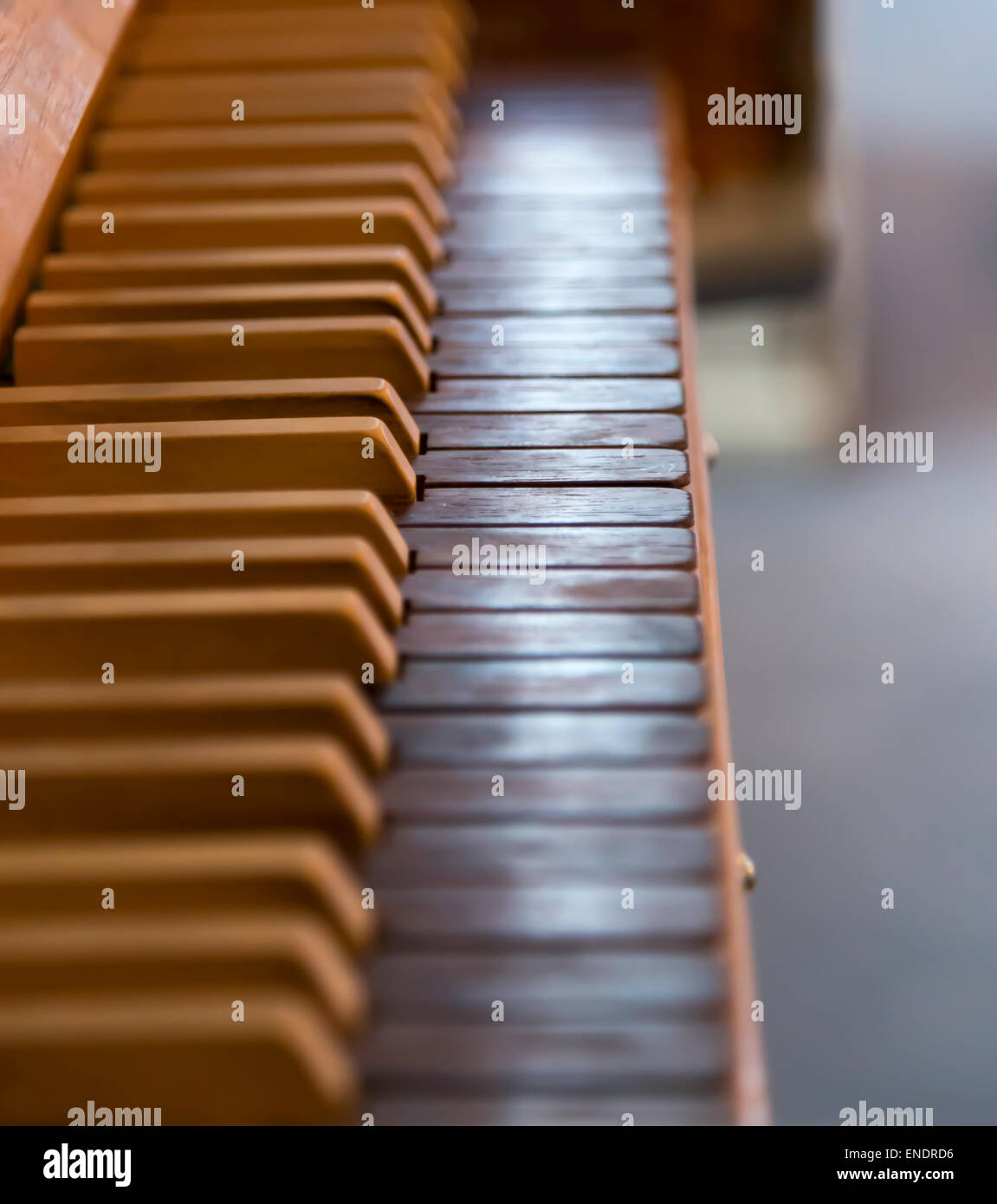 Organ keys hi-res stock photography and images - Alamy