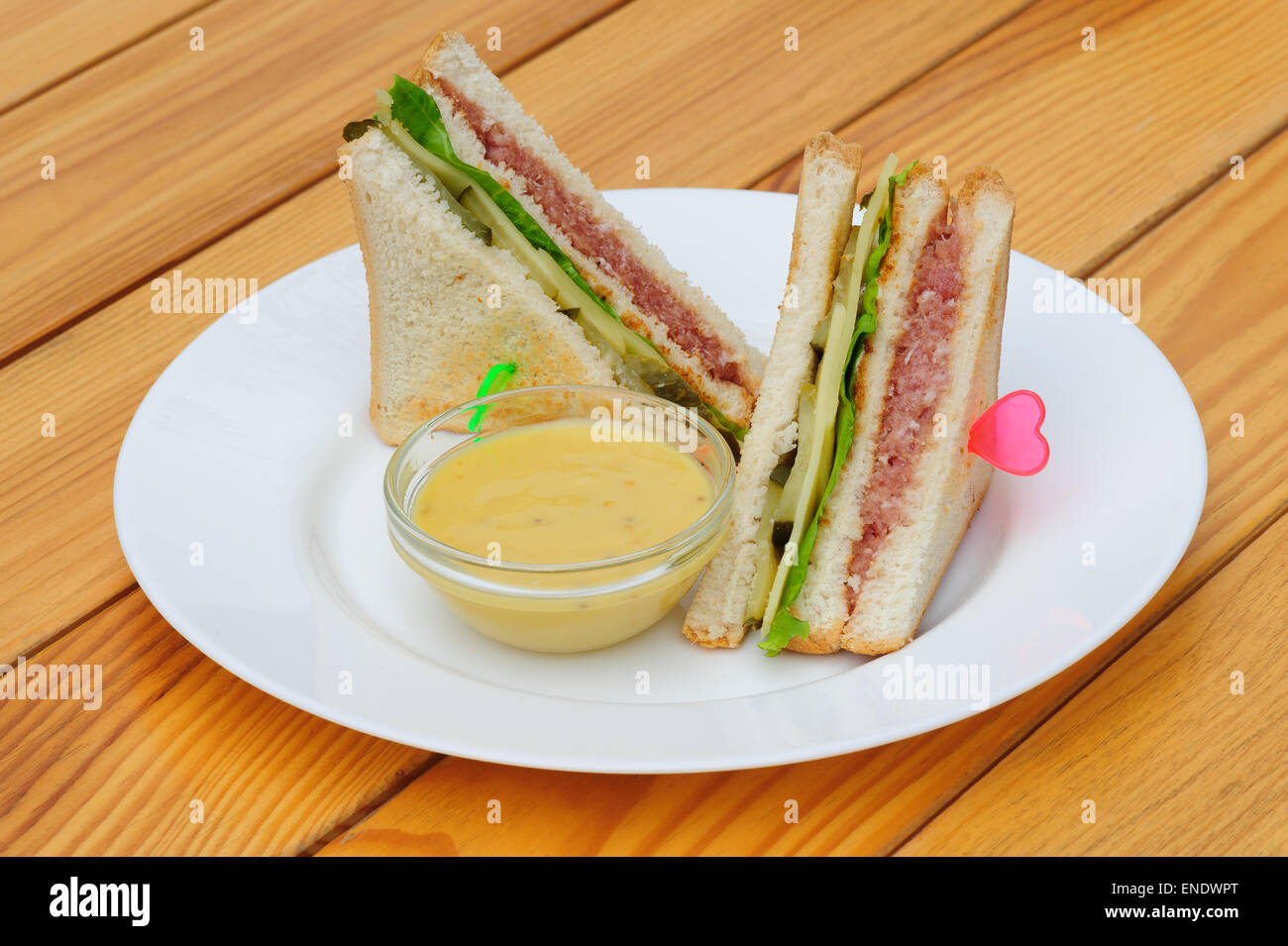 Club sandwiches plate hi-res stock photography and images - Alamy