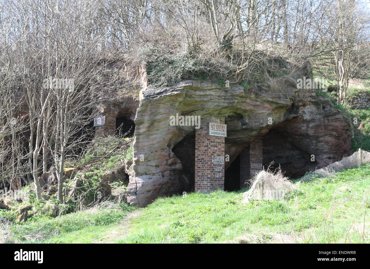 Court cave fife hi-res stock photography and images - Alamy