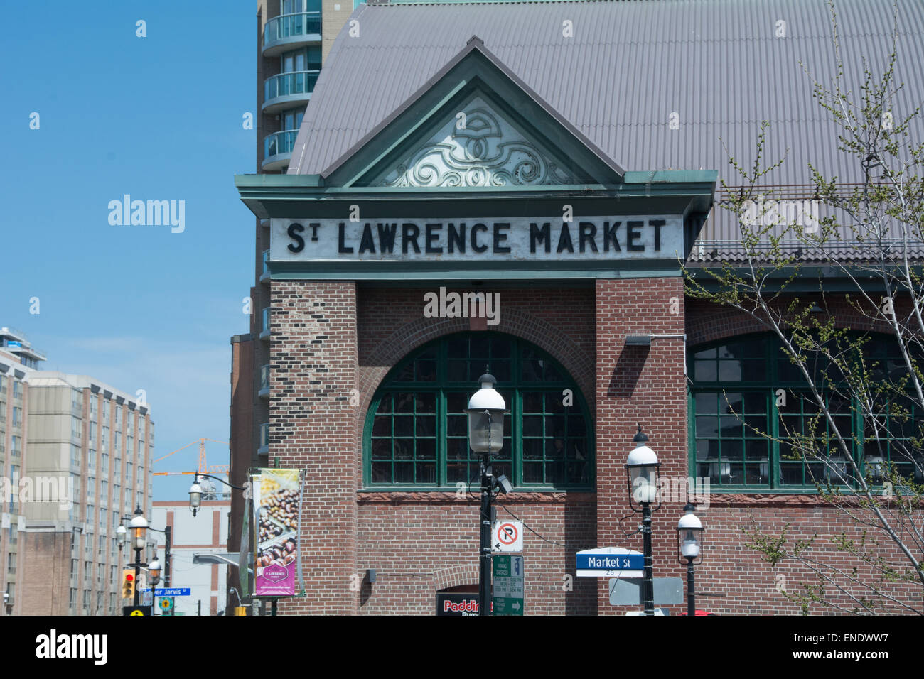 Toronto food market hi-res stock photography and images - Alamy