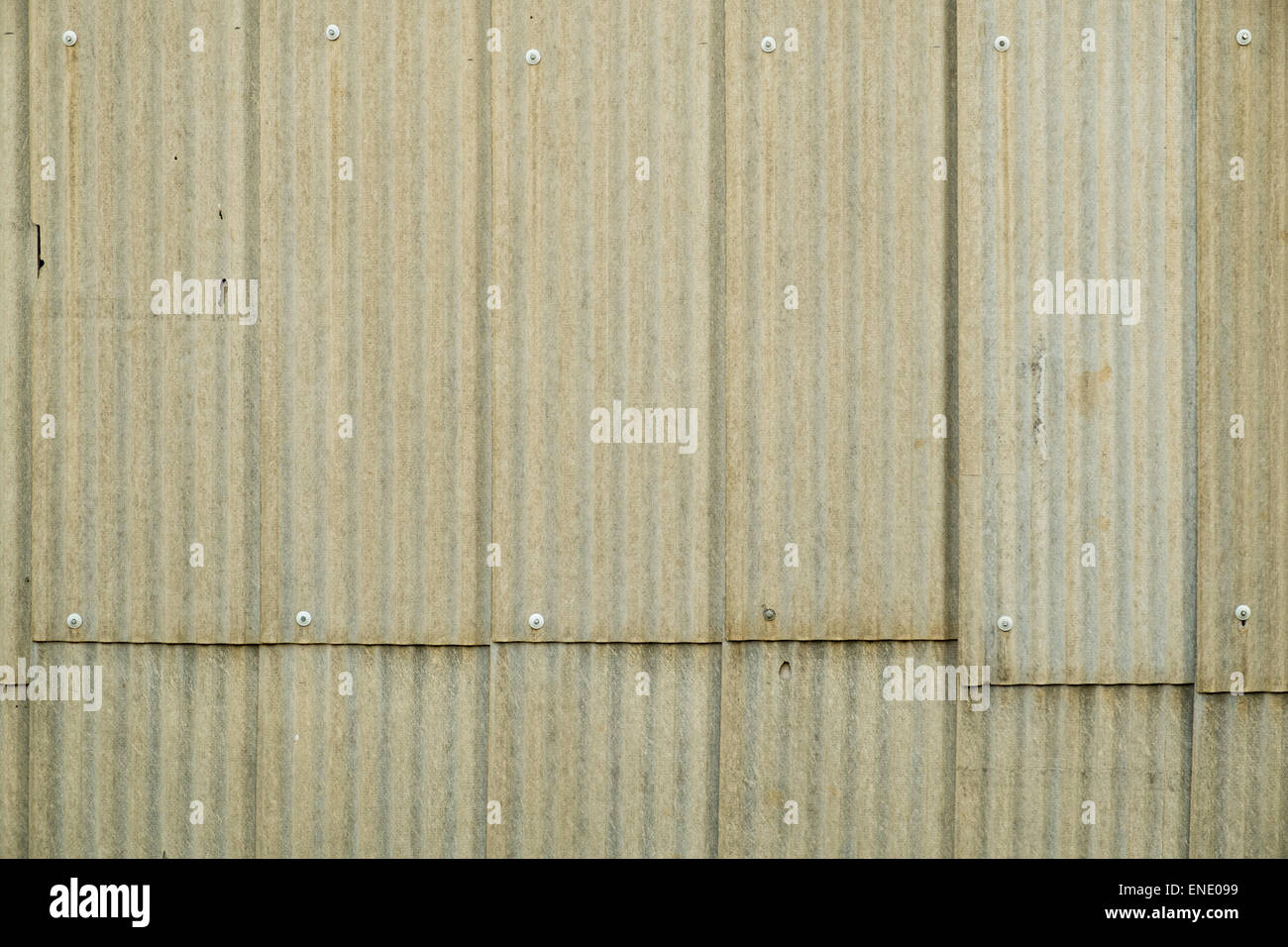 Rusty iron cladding hi-res stock photography and images - Alamy