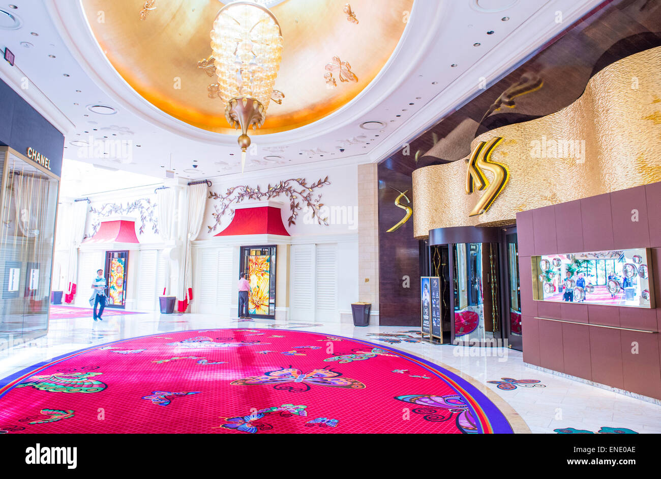 Xs nightclub hi-res stock photography and images - Alamy