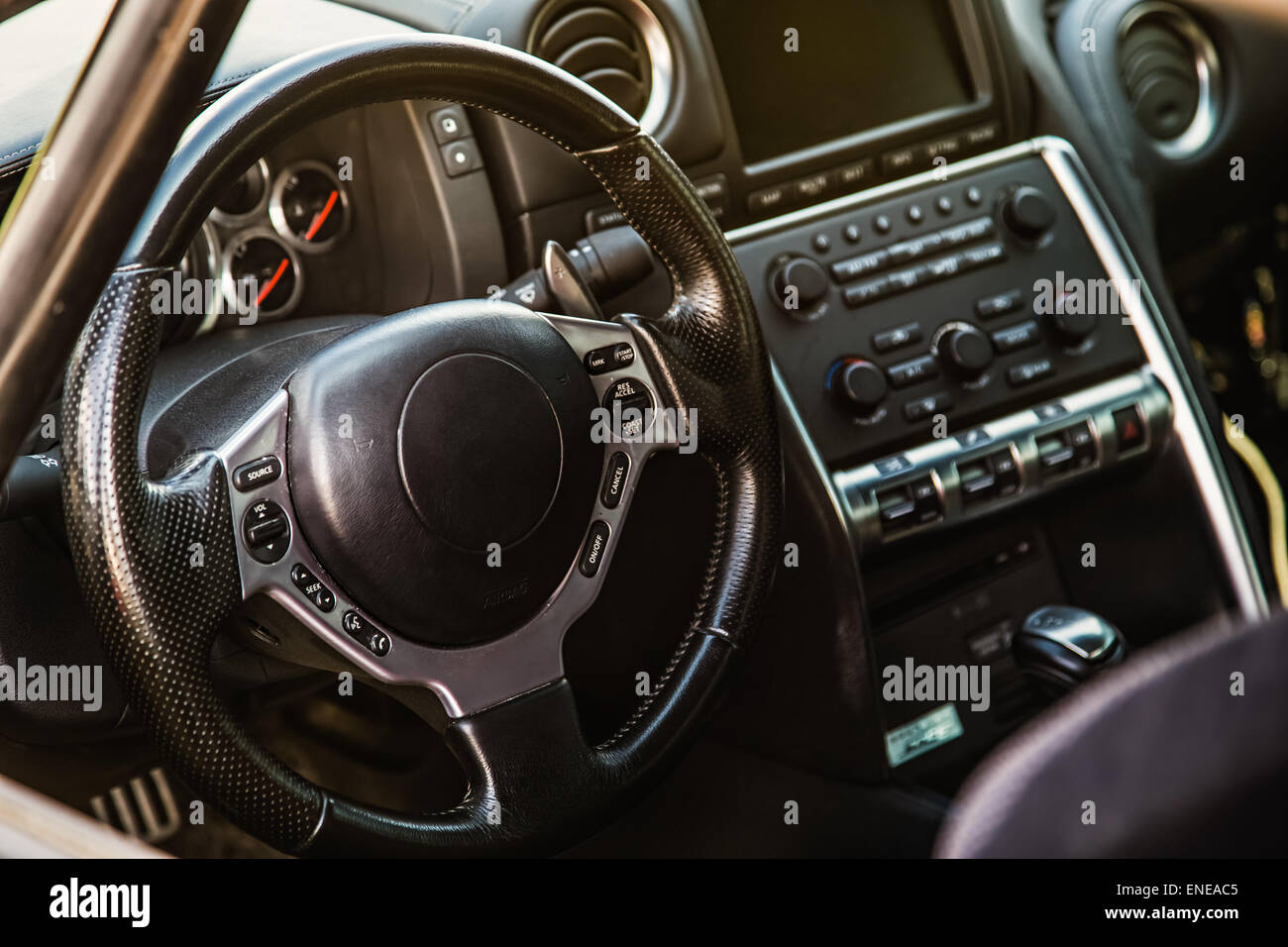 Power steering wheel hi-res stock photography and images - Alamy