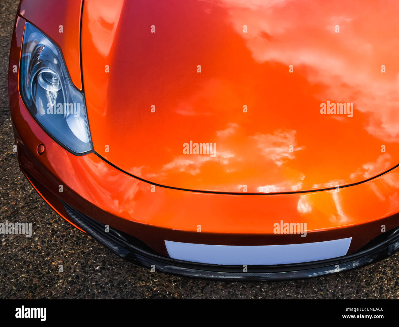 Light headlight hi-res stock photography and images - Alamy