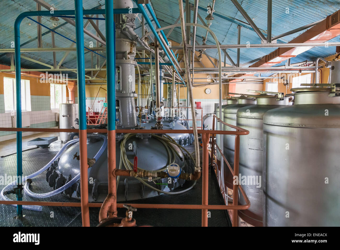 Pharma manufacturing tank hi-res stock photography and images - Alamy
