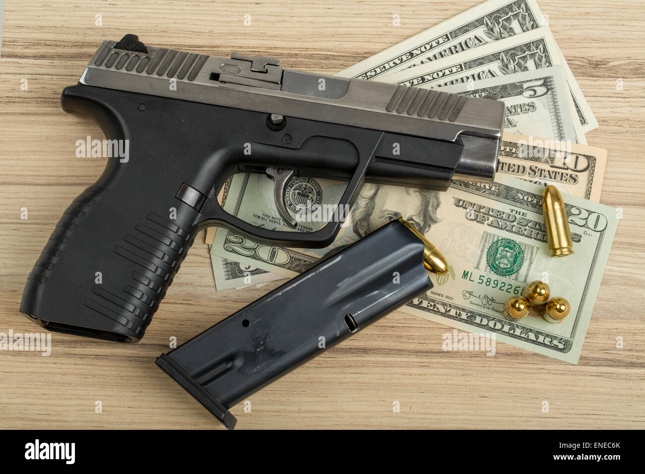 Money gun currency symbol hi-res stock photography and images - Alamy