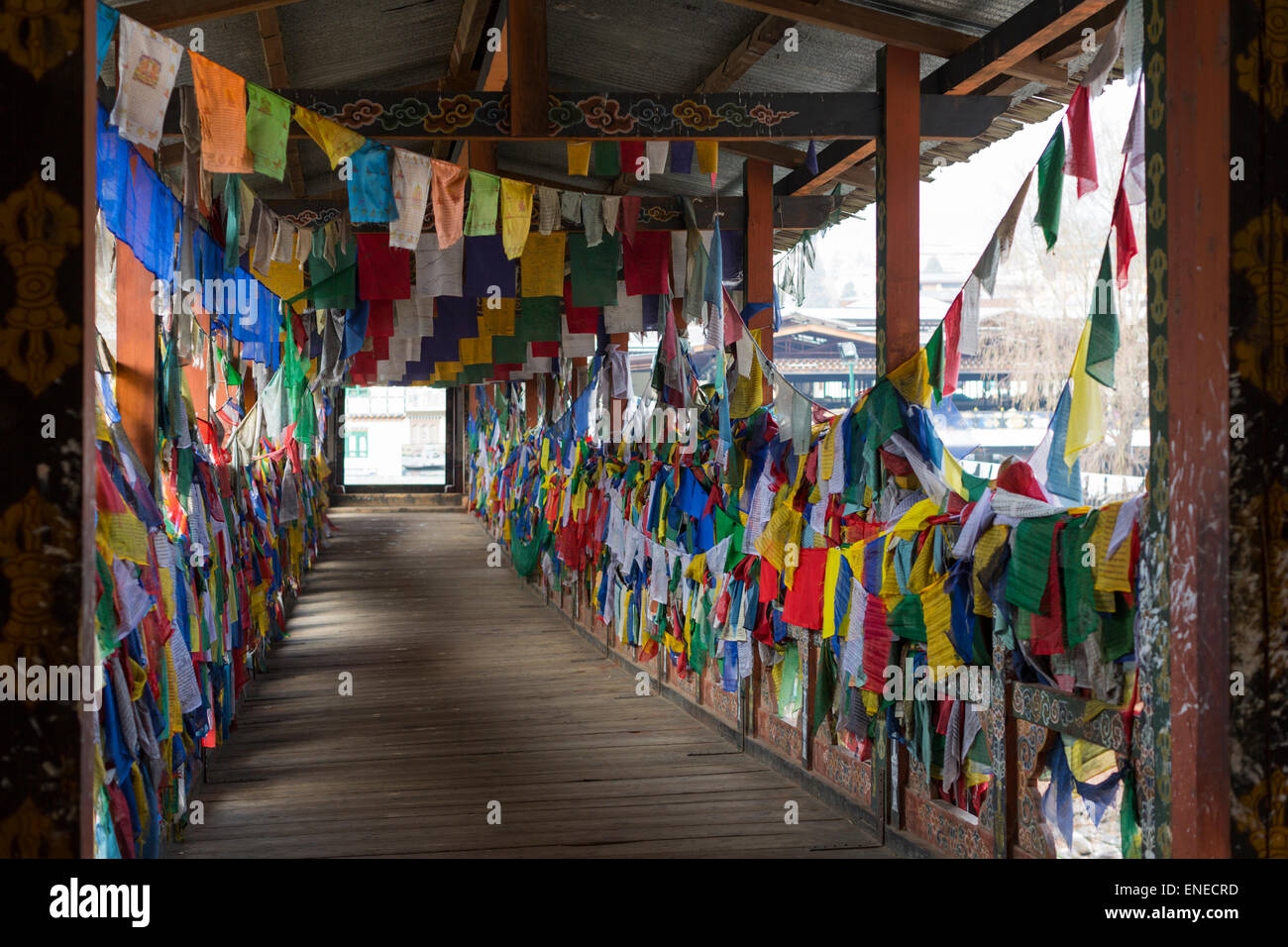 Bhutan bridge prayer flags hi-res stock photography and images - Alamy
