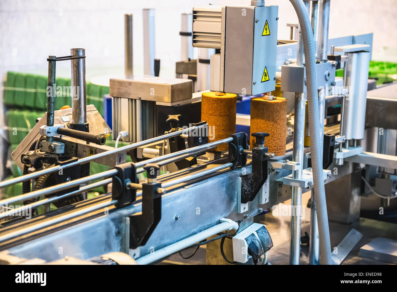 Automatic packing line of conveyor. Pharmaceutical and chemical ...