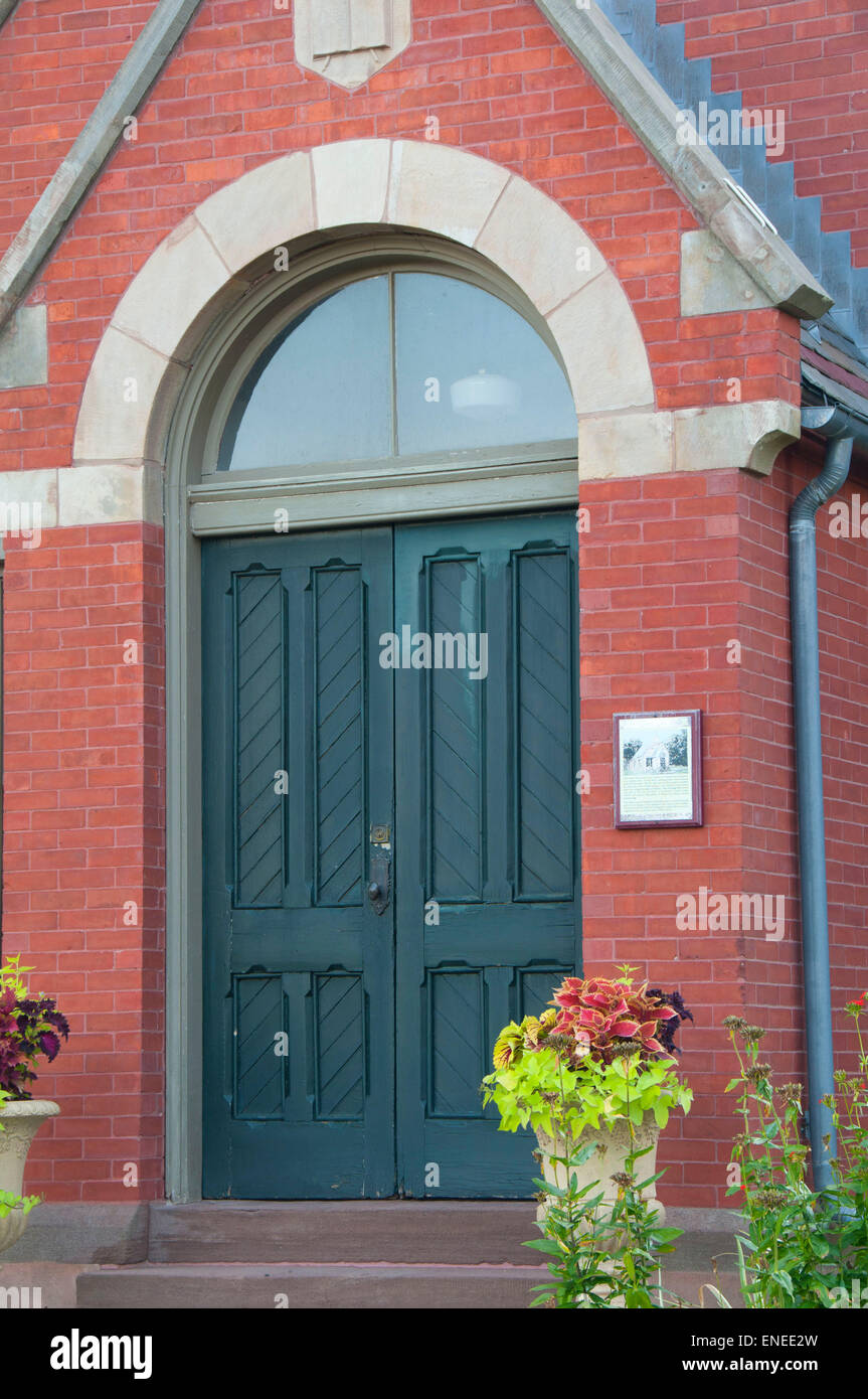Probate Building (1876), Phelps Tavern Museum, Simsbury, Connecticut ...