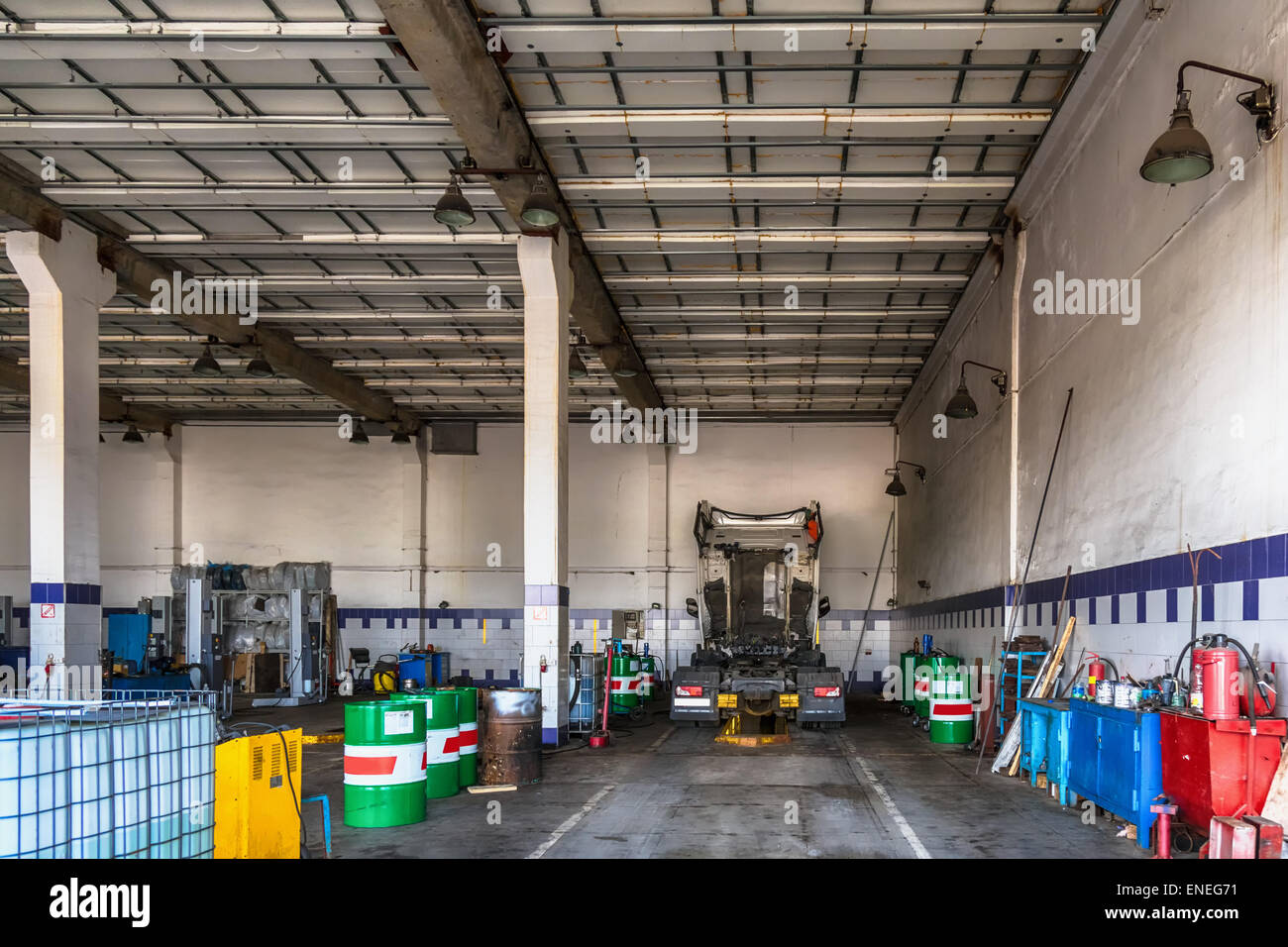 Semi truck interior hi-res stock photography and images - Alamy