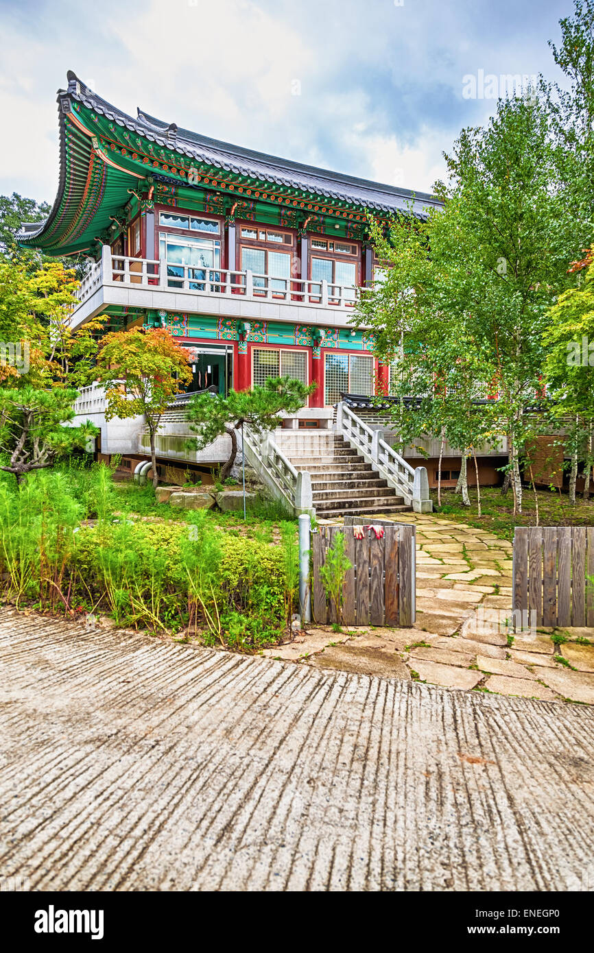 Traditional korean architecture old building or monks temple in South ...