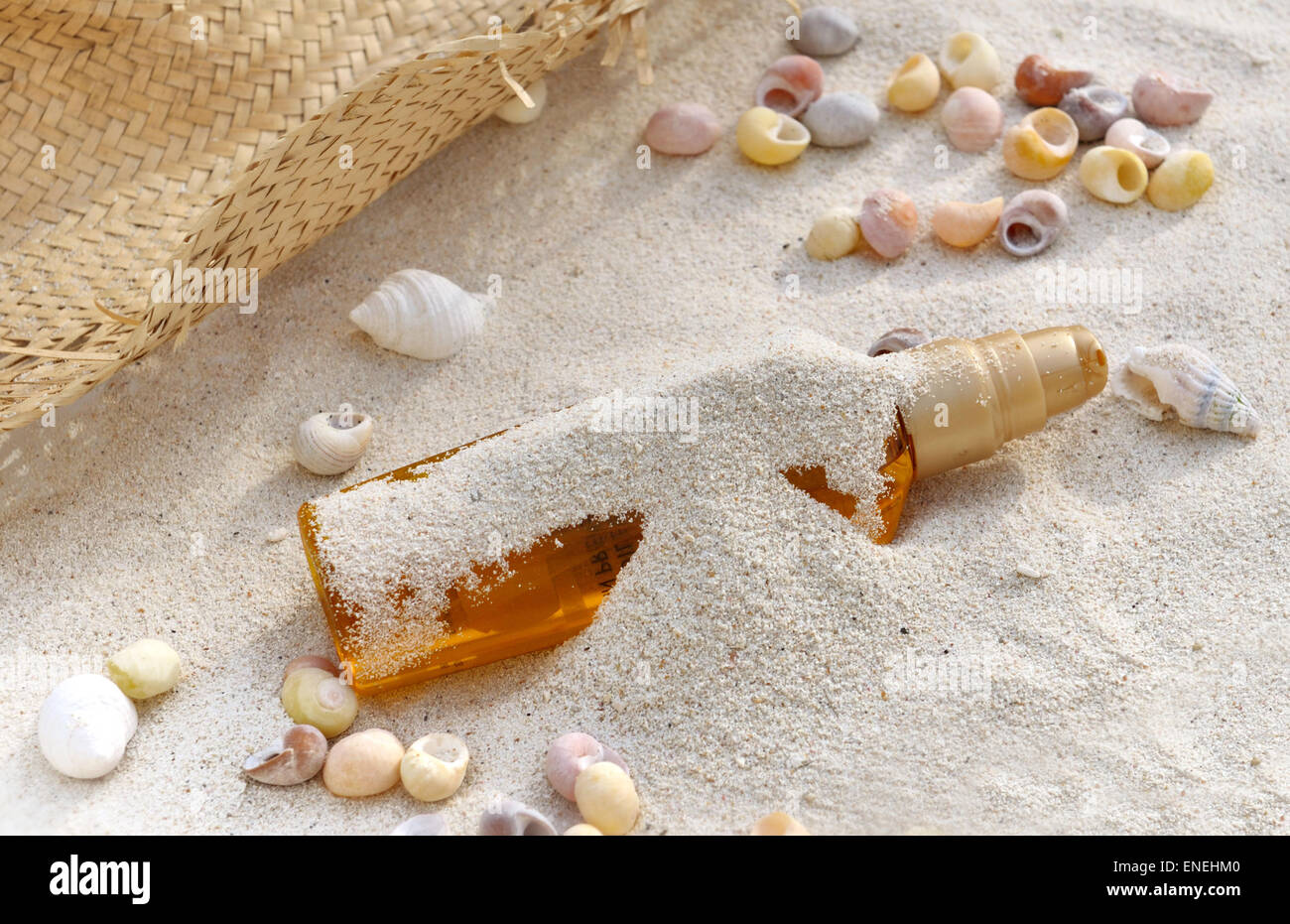 Oil sand hi-res stock photography and images - Alamy