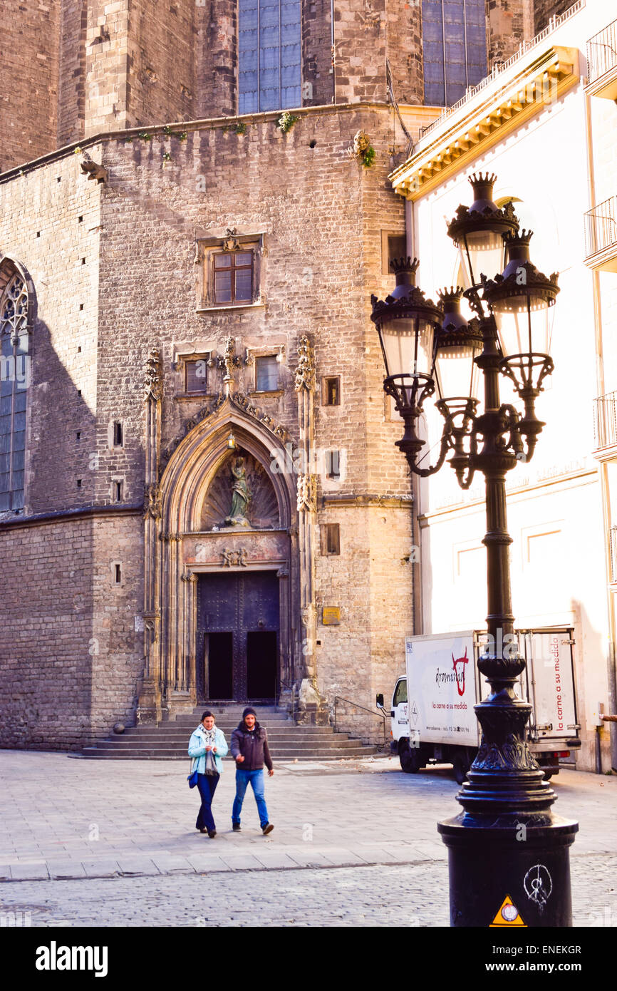 Main door of the basilica of santa maria del mar hi-res stock ...